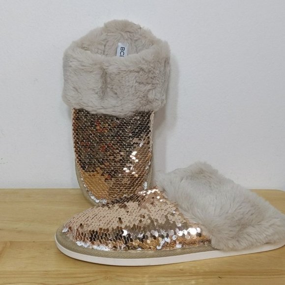 BCBGeneration | Shoes | Bcbgeneration Sequin Slip On Backless Slippers ...